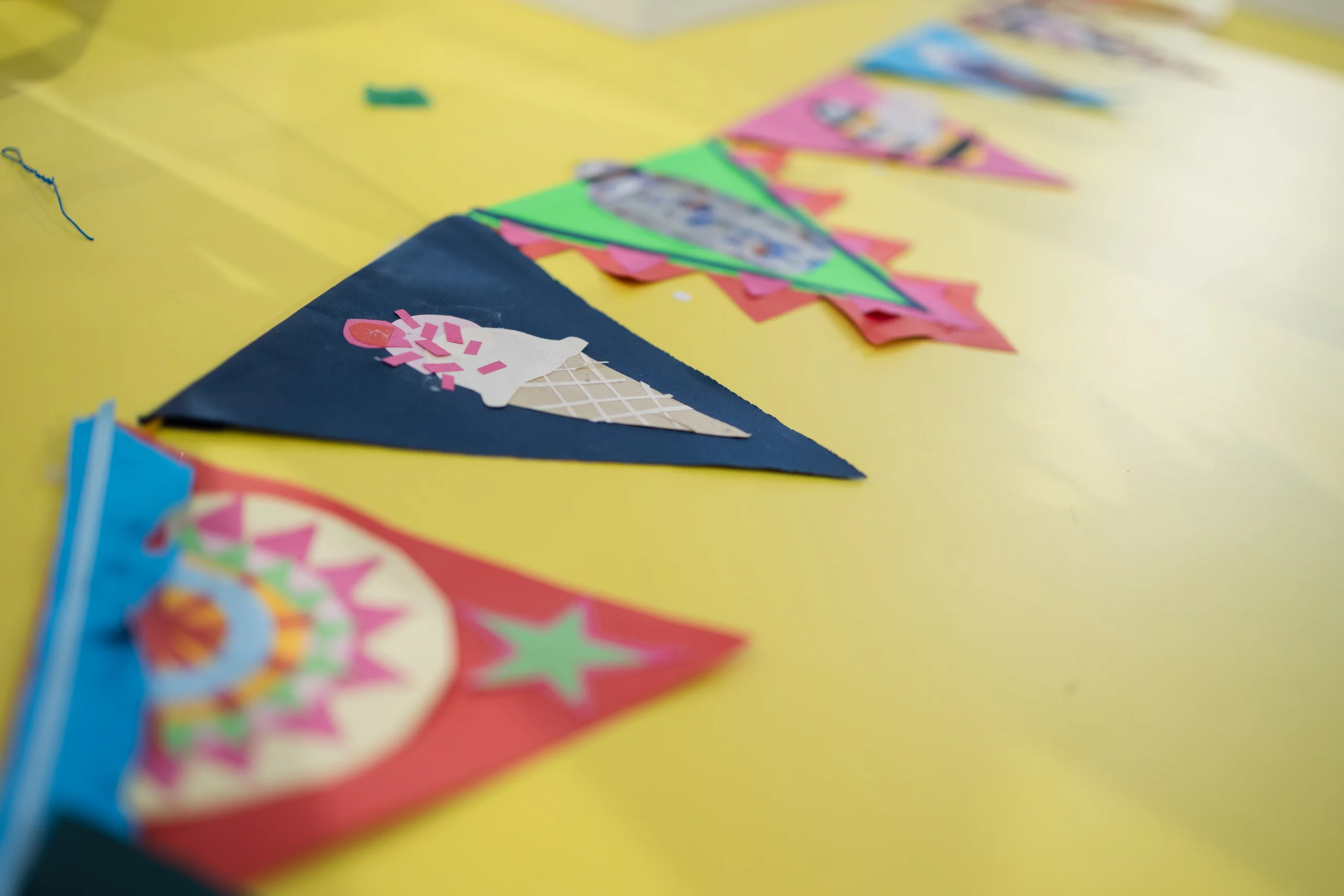 Artist Makers: Springtime Garland - The Bowes Museum